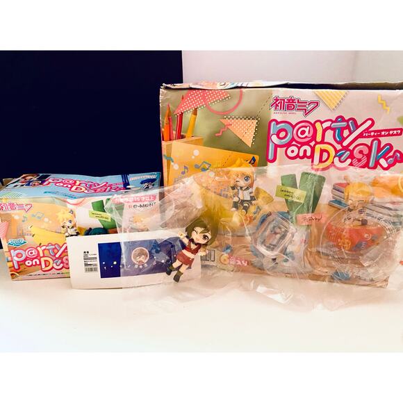 Re-Ment | Toys | Rement Hatsune Miku Party On Desk Series Blind Box ...